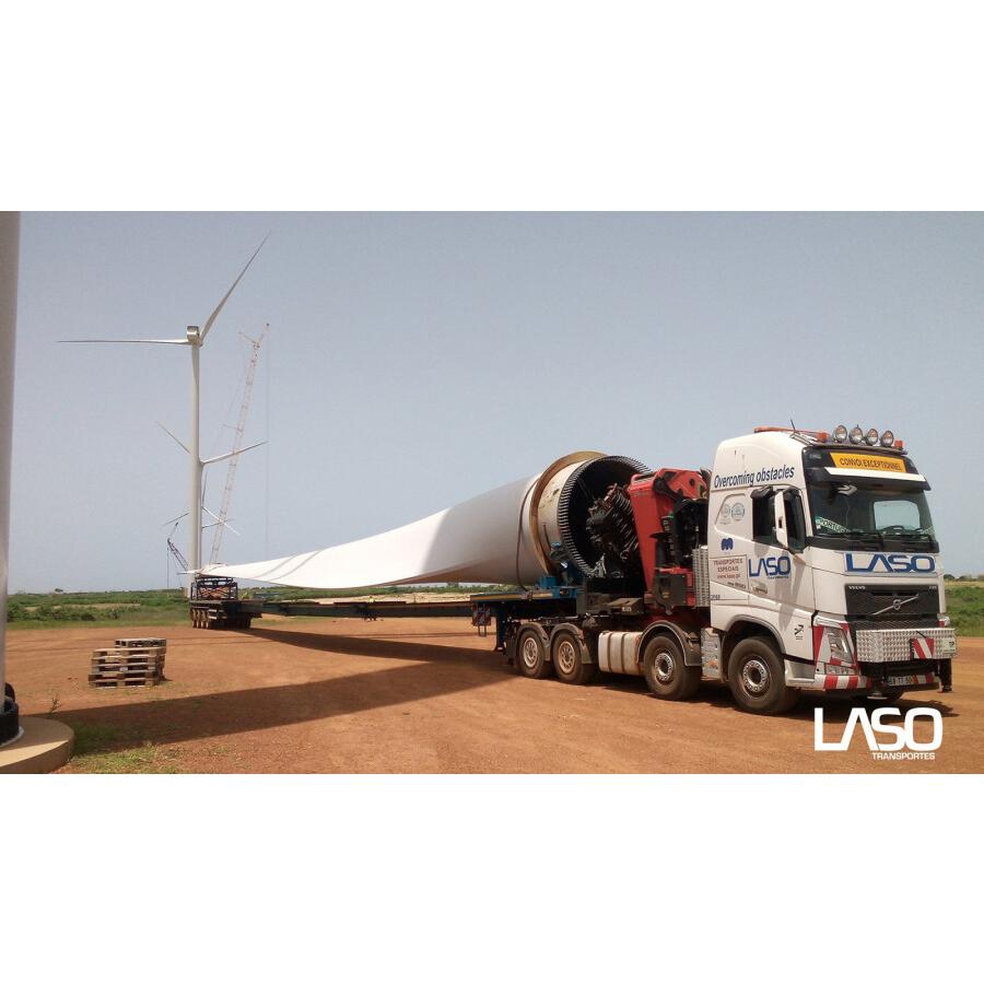 【予約】12月以降発売予定Laso; VOLVO FH4 GLOBETROTTER XL 8X4 NOOTEBOOM トラック/WSI 建設 ...