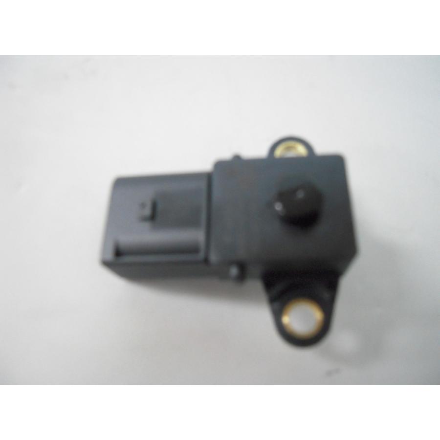 BMW マニホールド ディファレンシャル プレッシャー センサー 13628617097 純正 : 13628617097 : Bay ...