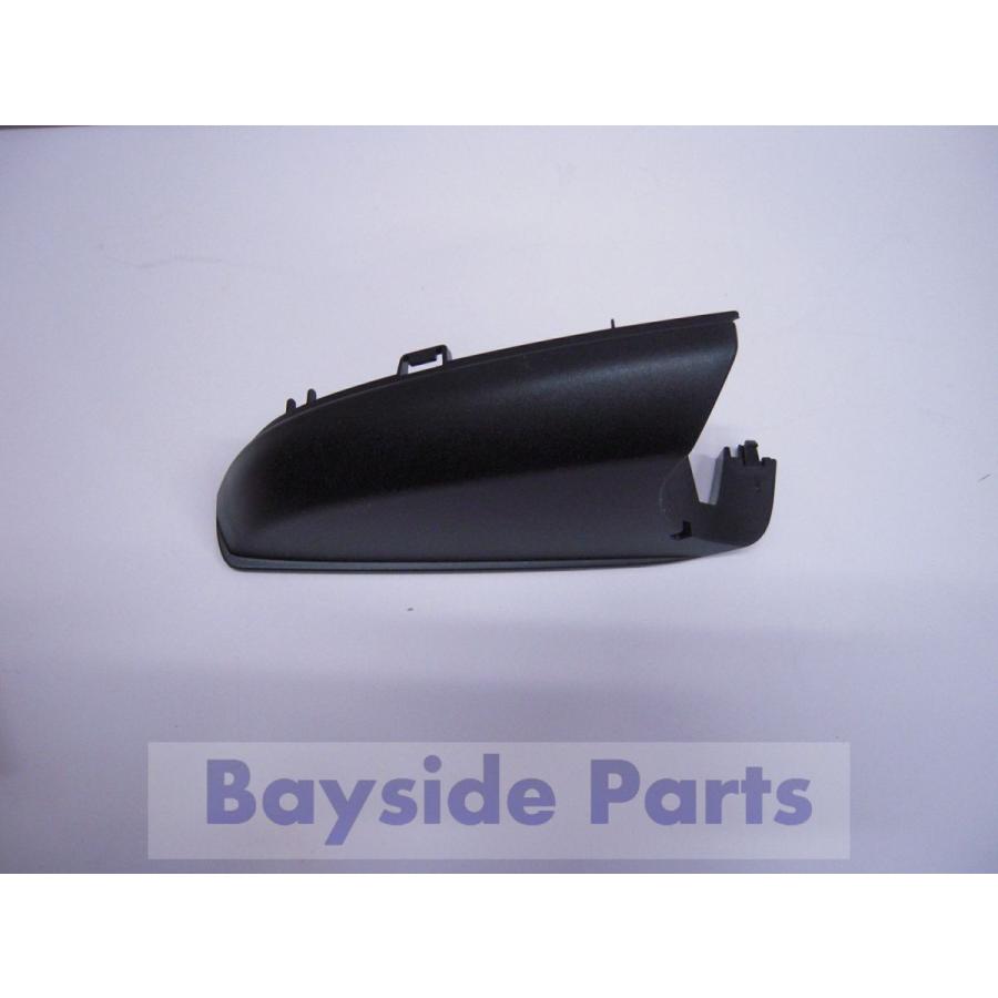 Mercedes-Benz ベンツ Cクラス W204 ドアミラーカバー ロア 右 純正新品 2048111207 : Bay side ...