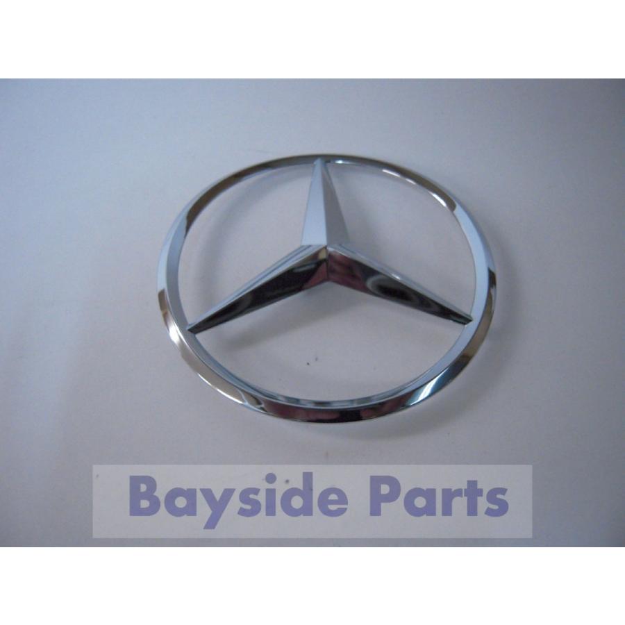 Mercedes-Benz 純正 ベンツ Eクラス リアエンブレム メルセデススター 2138170116 : Bay side parts ...