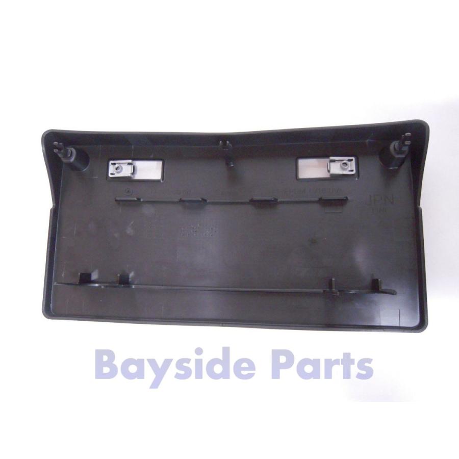 Mercedes-Benz 純正 ベンツ Eクラス W213 W238 フロントナンバーベース 2138802700 : Bay side ...