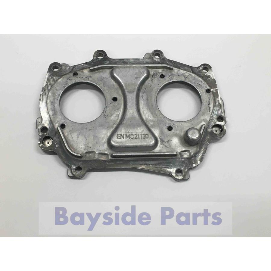 Mercedes-Benz ベンツ 純正 タイミングチェーンカバー タイミングカバー 左右共通 片側分 2760150201 : Bay ...