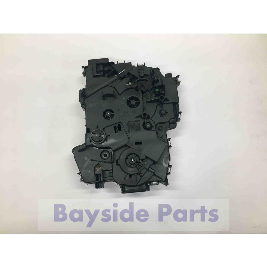 Mercedes-Benz ベンツ リア ドアロック ASSY W447 左右共通 片側分 447730290228 4477302902 ...