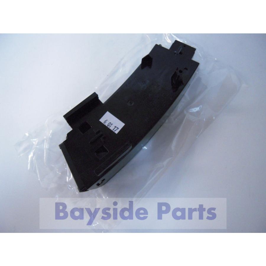 BMW 純正 Z4 E85 E86 ドリンクホルダー カップホルダー 右側 51457070324 : Bay side parts - 通販 ...