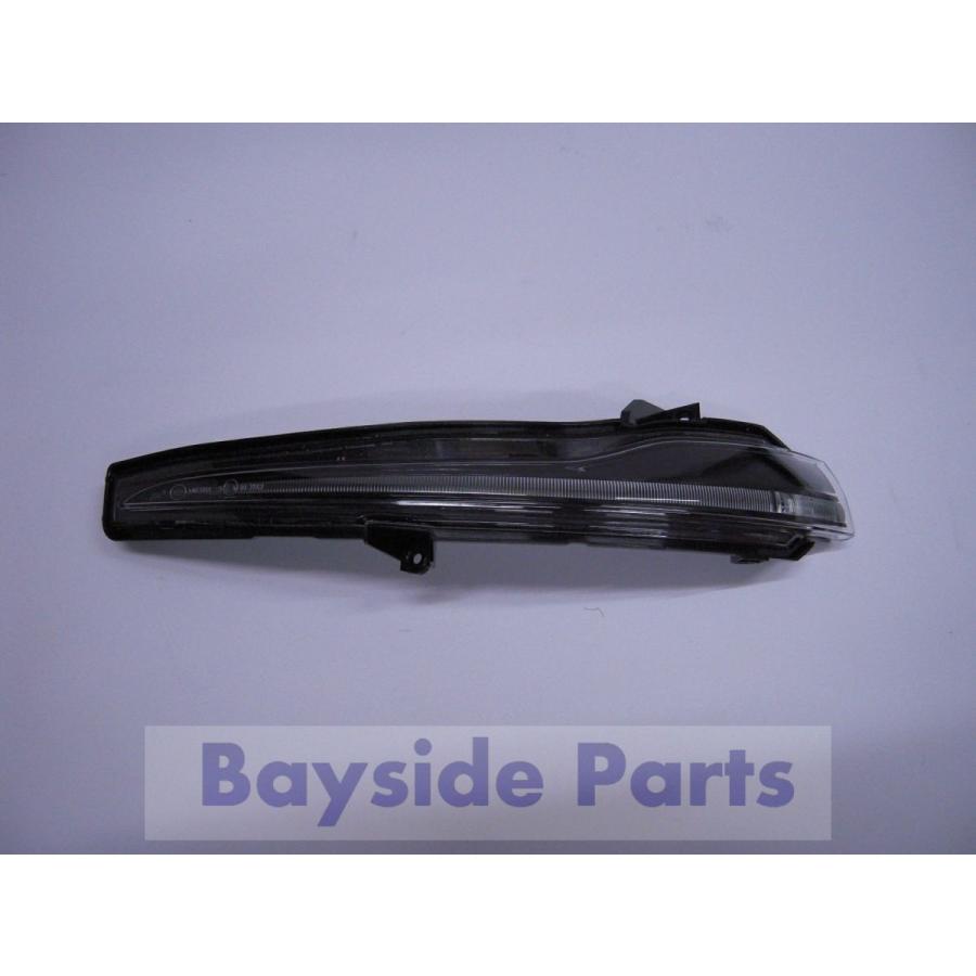 Mercedes-Benz メルセデスベンツ W213 W238 W247 W257 W290 等 ドアミラーウィンカー 左 純正新品 ...