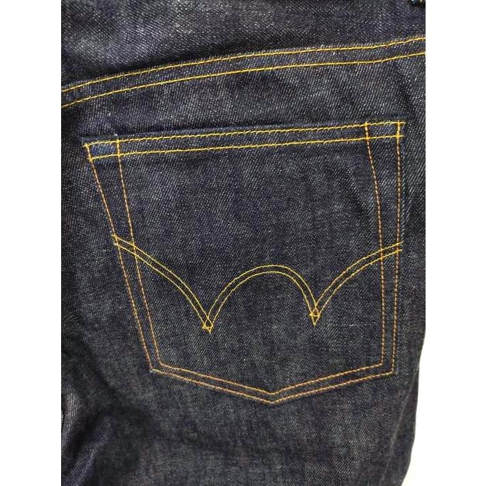 新品EDWIN 32 Lサイズ 独特の上品