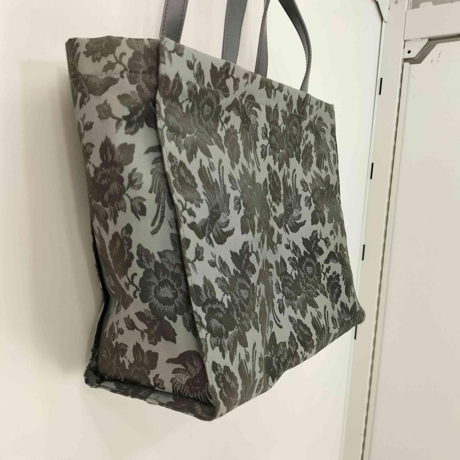 FEILER(フェイラー) 花柄刺繍メタリックトートバッグ レディース 表記無 中古 古着 0328 : 1133666275617 : ブランド古着販売のBAZZSTORE - 通販 ...