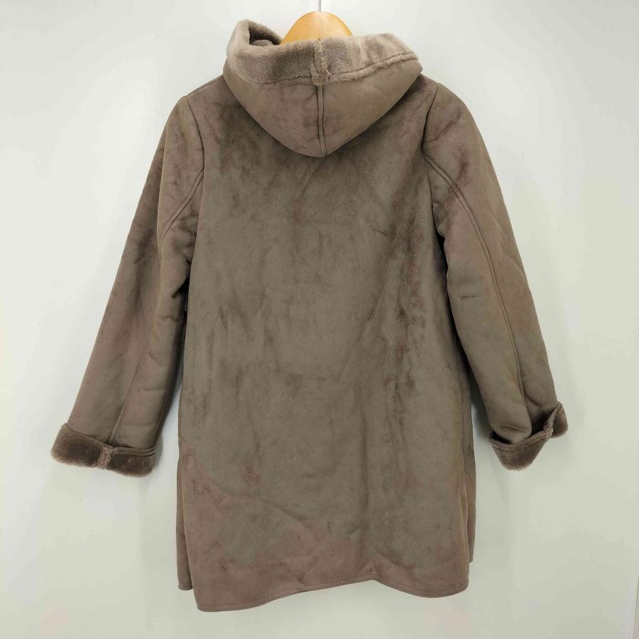 Do CLASSE(ドゥ クラッセ) ムートンタッチフードコート レディース 9 中古 古着 1004 : ブランド古着販売のBAZZSTORE - 通販 - Yahoo!ショッピング