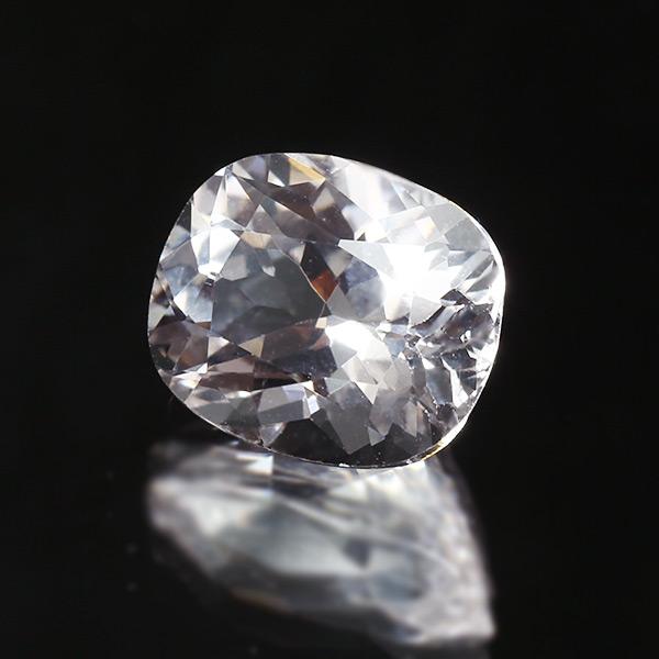 ダンビュライト クッション 2.3ct 限定1個 製品オーダー可能 : ジュエリー工房ベーネベーネ - 通販 - Yahoo!ショッピング