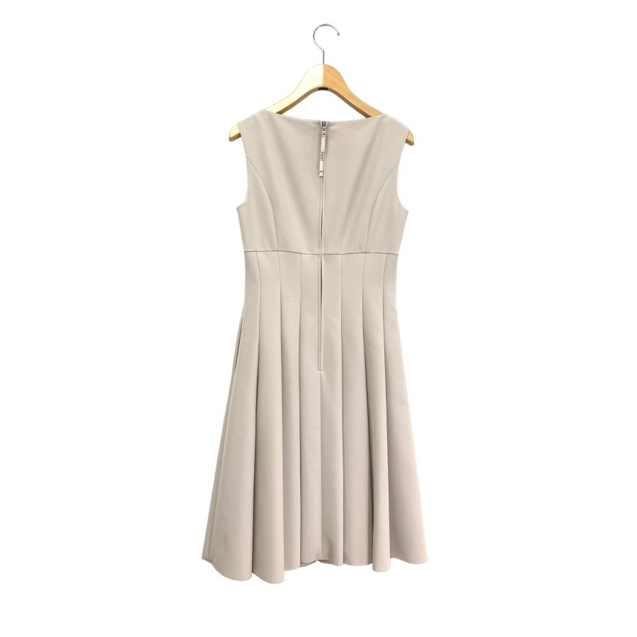 フォクシーニューヨーク スリムタックドレス 38327 ワンピース 38 ベージュ 2019年増産品 ITC3KNMJU3K0 : ブランドショップ ビープライス - 通販 - Yahoo ...