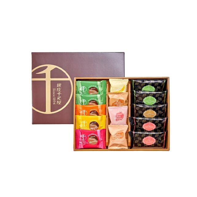 銀座ショコラセレクション 冬季限定 パティスリー銀座千疋屋 詰め合わせ ギフト お歳暮 2024 お菓子 内祝い お礼 お返し ご挨拶 手土産 出産 結婚 PGS-447 : pgs-447 ...