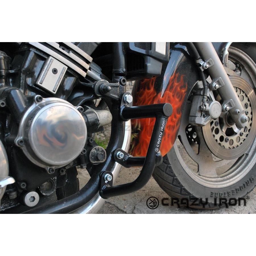 V-MAX1200 〜2008 エンジンガード スタントケージ クラッシュバー ヤマハ engine guard CRAZY IRON [輸入 ...