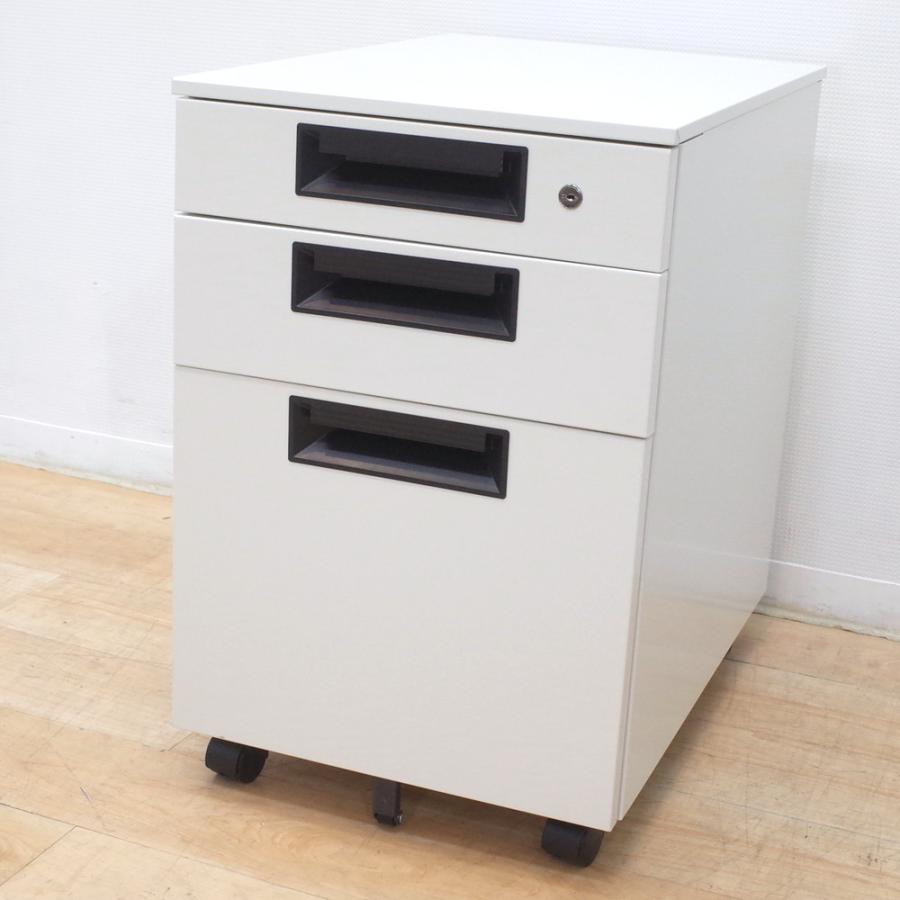 PLUS オフィスワゴン フラットライン 3段ワゴン SP-046SC-B3 ホワイト 収納ワゴン デスクワゴン サイドキャビネット 脇机 鍵 ...