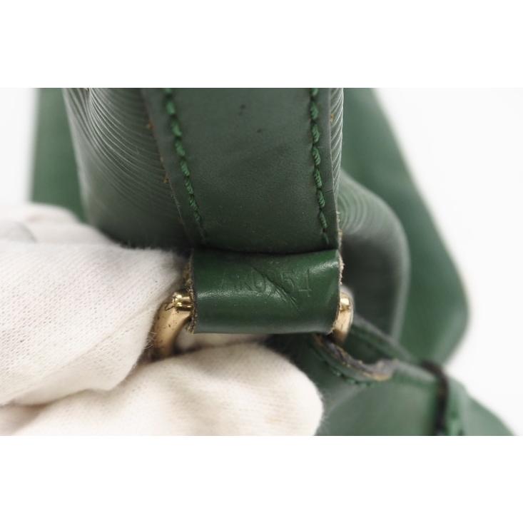 ★3日以内返品可★ LOUIS VUITTON ルイ ヴィトン M44104 エピ プチノエ ボルネオグリーン ハンドバッグ LOUIS VUITTON（ルイ・ヴィトン） ☆3日以内返品可☆ ルイ ヴィトン