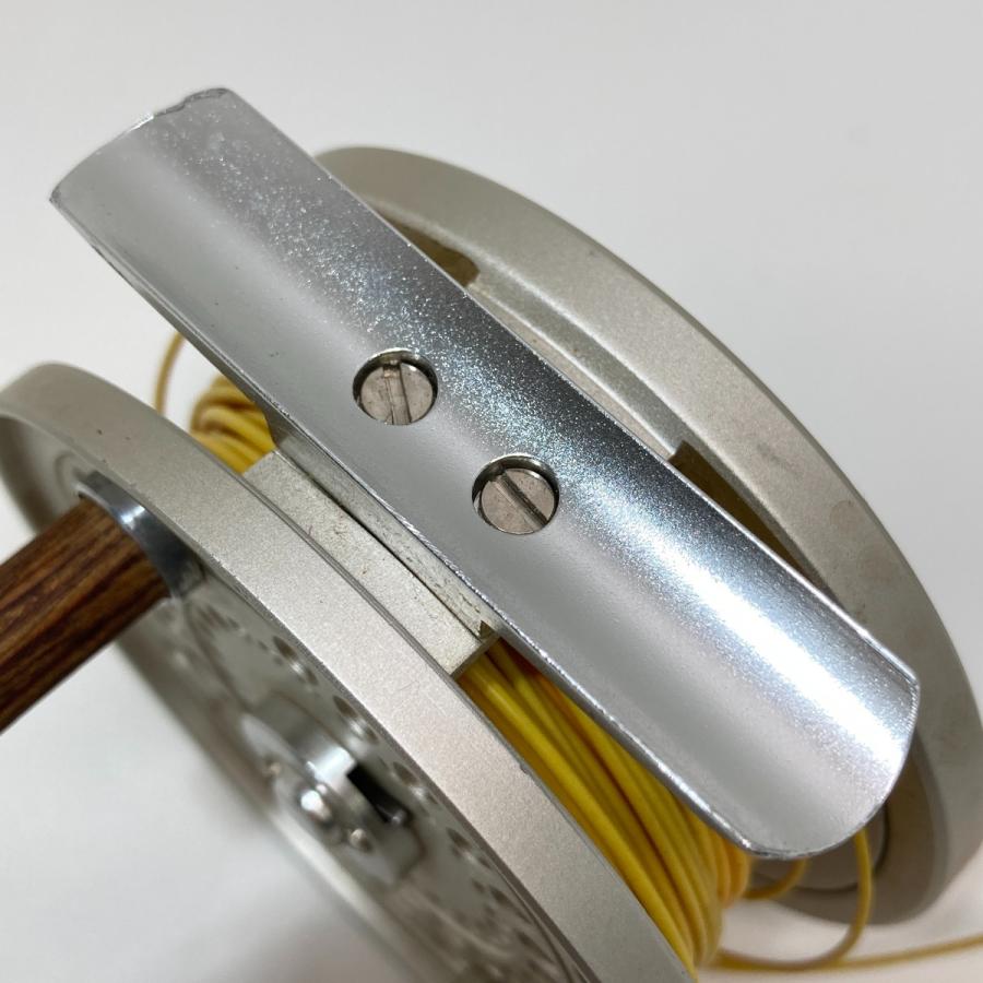 ufmウエダ CANTATA カンタータ 2350 フライリール 替えスプール付 傷や汚れあり : 1001103435699 : リサイクルビッグバンヤフー店 - 通販 - Yahoo!ショッピング