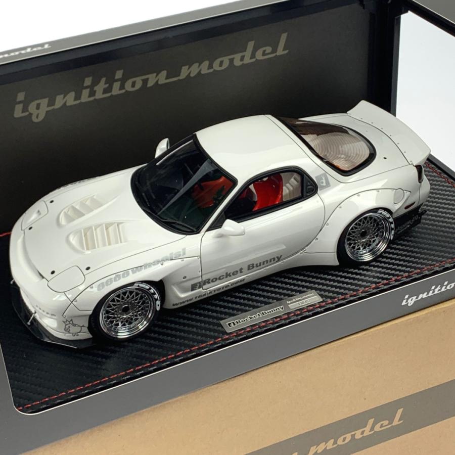 イグニッションモデル 1/18 Rocket Bunny RX-7（FD3S）White IG1036 目立った傷や汚れなし : リサイクルビッグバンヤフー店 - 通販 - Yahoo!ショッピング