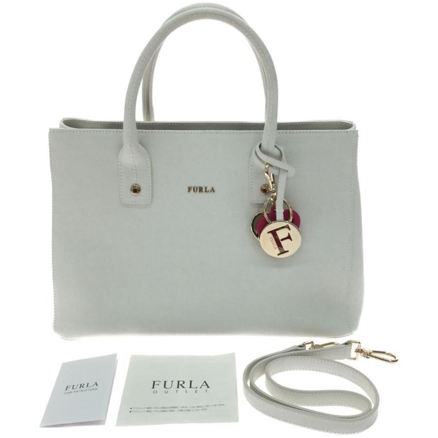 FURLA フルラ レディースバッグ アウトレット 2WAYバッグ チャーム付 ホワイト 目立った傷や汚れなし : リサイクルビッグバンヤフー店 - 通販 - Yahoo!ショッピング