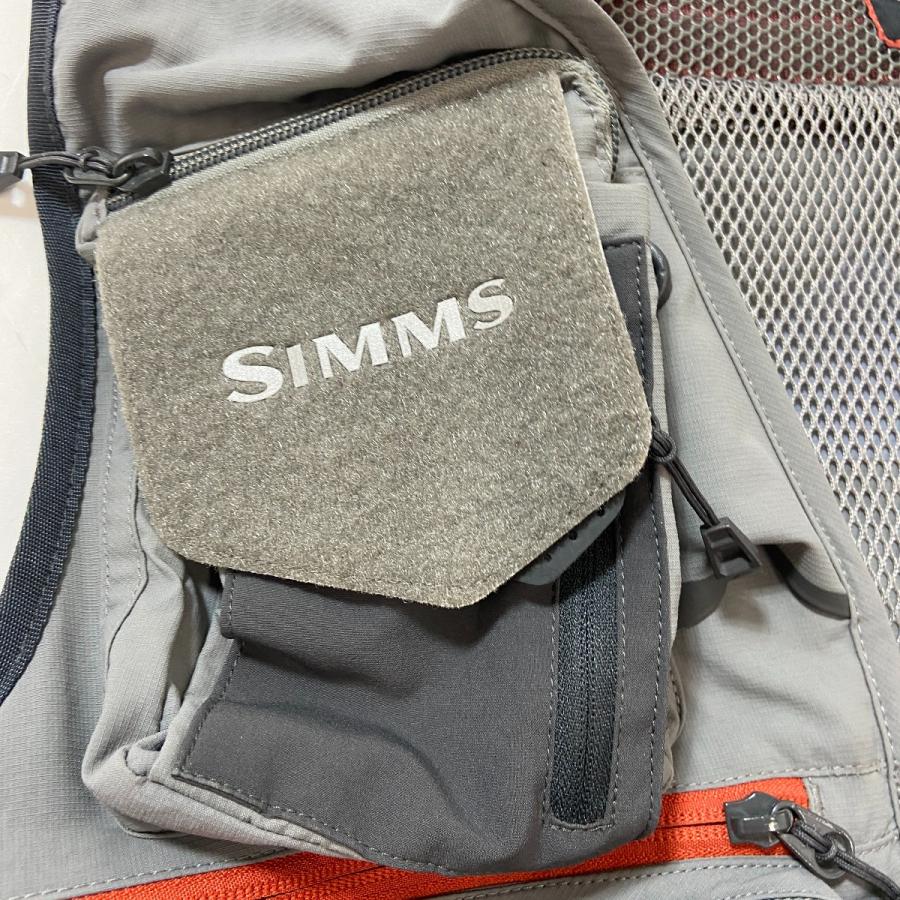 ΨΨ SIMMS 釣り服飾 フィッシングベスト SIZE M グレー やや傷や汚れあり : リサイクルビッグバンヤフー店 - 通販 - Yahoo!ショッピング