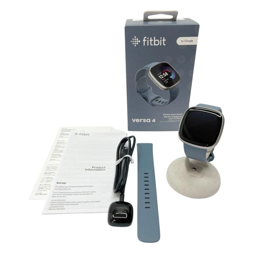 Google Fitbi スマートウォッチ Versa 4 FB523SRAG-FRCJK ウォーターフォールブルー やや傷や汚れあり ...