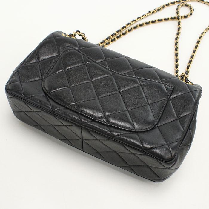 CHANEL（シャネル） 中古良品 ショルダーバッグ チェーン マトラッセ