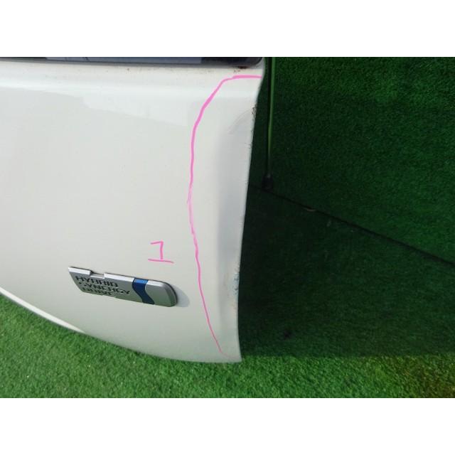 トヨタ アクア バックドア H25 NHP10 67005-52D10 オートモーティブM2L2 : ビッグ大里 中古パーツ - 通販 ...