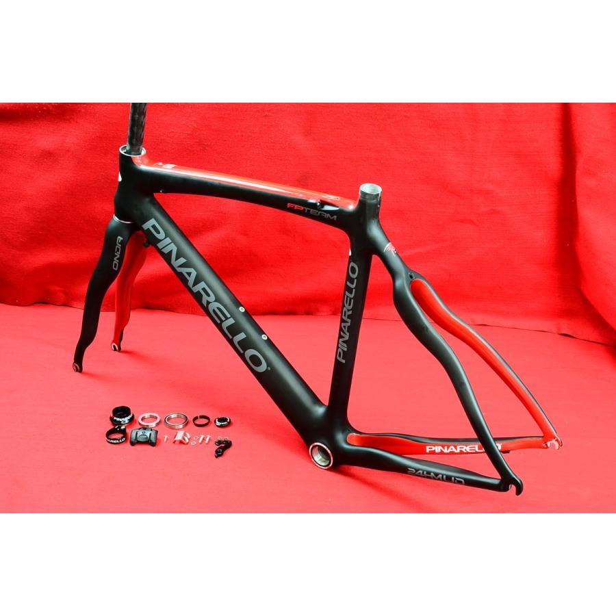 即決☆前ハンガーなし☆新品☆PINARELLO◇FP Team☆24HM UD 即決☆前ハンガーなし☆新品☆PINARELLO◇FP Team☆24HM UD