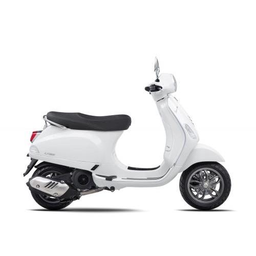 ベスパ 【国内向新車】【諸費用コミコミ価格】 24 VESPA LX125 : バイクショップはとや車両通販部 - 通販 - Yahoo!ショッピング