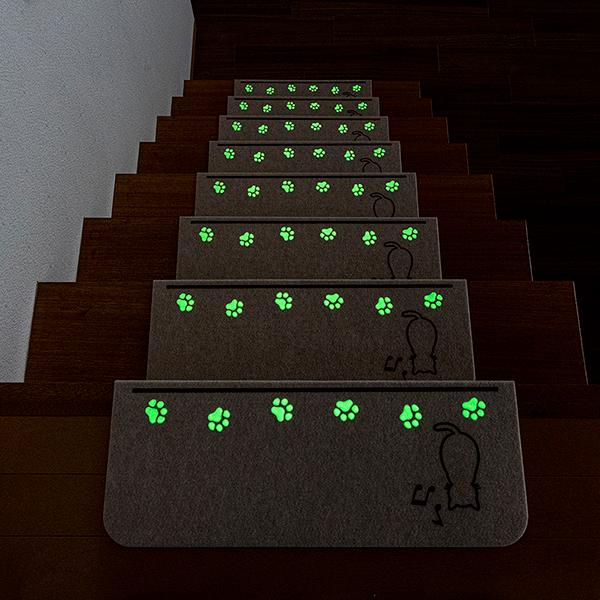 サンコー おくだけ吸着蓄光階段マット ネコ 15枚入 / KX-46 ライトベージュ : ビンゴケアストア - 通販 - Yahoo!ショッピング