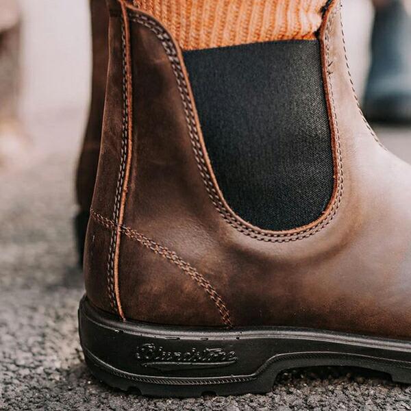 BLUNDSTONE（ブランドストーン） クラシックス サイドゴアブーツ ユニ