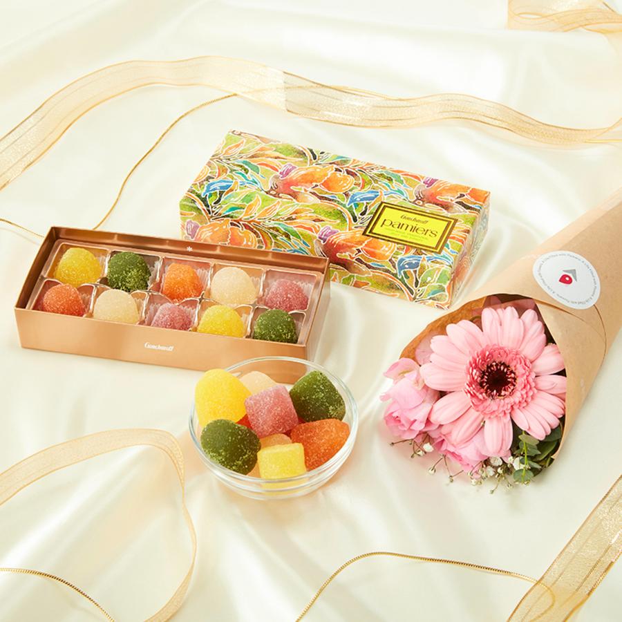 ゴンチャロフ お花4本ブーケ付きギフト 公式 ブルーミー ギフト プチギフト プレゼント パミエ ゼリー おしゃれ 可愛い スイーツ お菓子 ブーケ 花 花束 母の日 : 花つきギフト専門店ブ ...