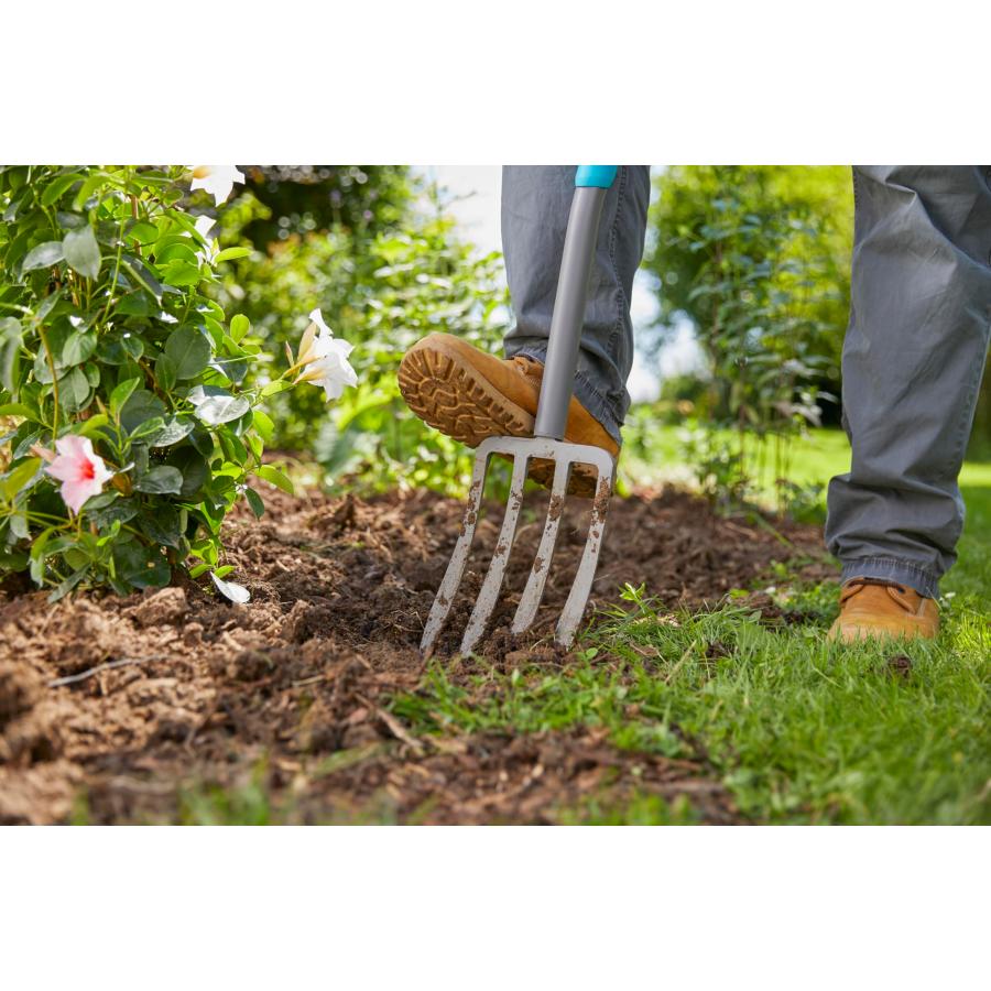 GARDENA(ガルデナ)フォーク 4本爪 117cm ErgoLine 17013-20 製品保証:最大25年 : BLSグループ - 通販 - Yahoo!ショッピング