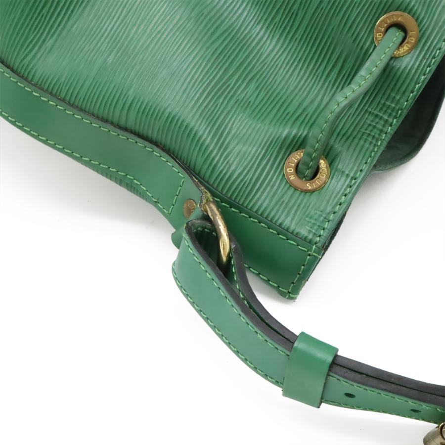 LOUIS VUITTON ルイ ヴィトン エピ プチノエ ショルダーバッグ セミショルダー ワンショルダー 巾着型 ボルネオグリーン 緑 M44104 LOUIS VUITTON（ルイ・ヴィトン） ルイ ヴィトン エピ プチノエ