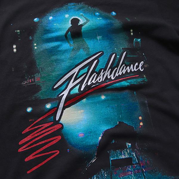 フラッシュダンス【FLASHDANCE】TEE Tシャツ 半袖 ムービーT ロックT 青春映画 ダンス ロマンス AMERICAN CLASSICS メンズ レディース トップス【ネコポス発送 ...