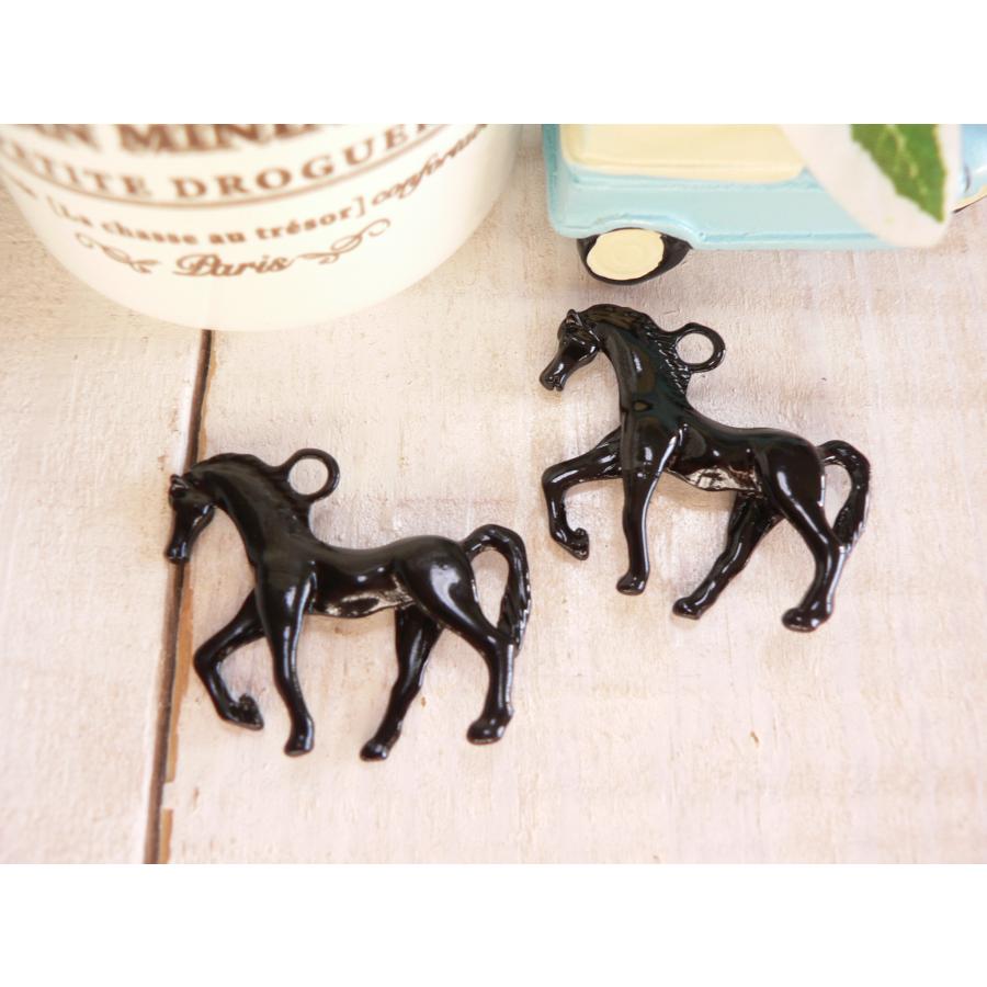 チャーム 馬 黒 大 ホース うま 2個 #3967 : ブーブーハウス Yahoo!店 - 通販 - Yahoo!ショッピング