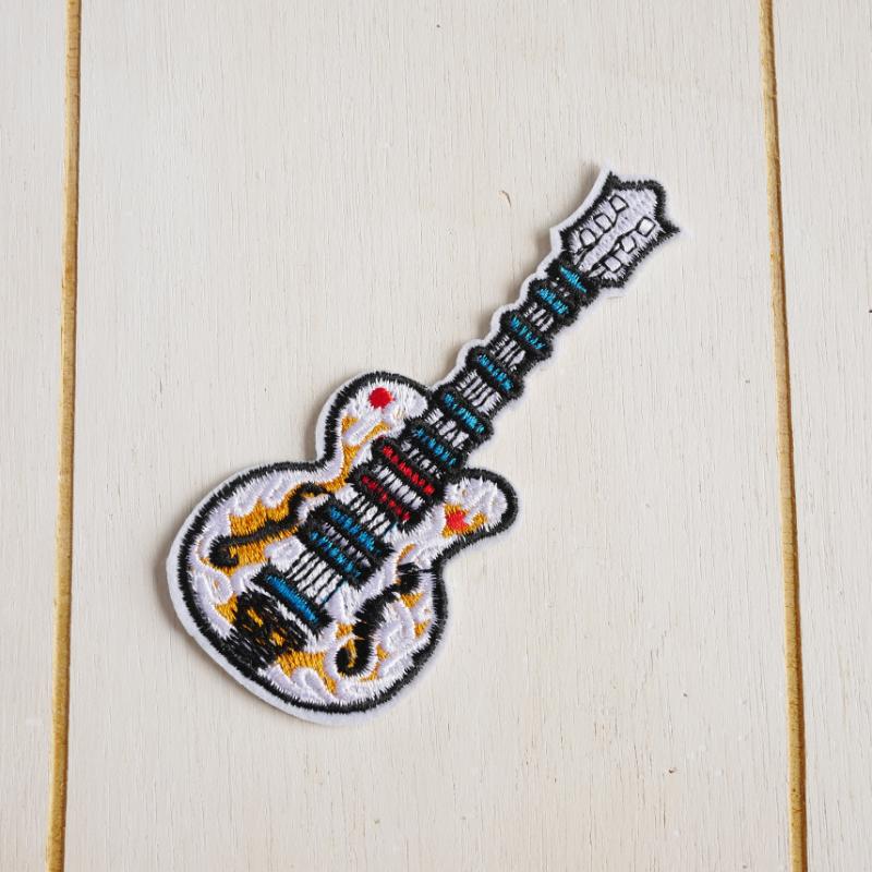 ワッペン サイケなギター ロックンロール 楽器 音楽 Rock ＃1630 : ブーブーハウス Yahoo!店 - 通販 - Yahoo!ショッピング