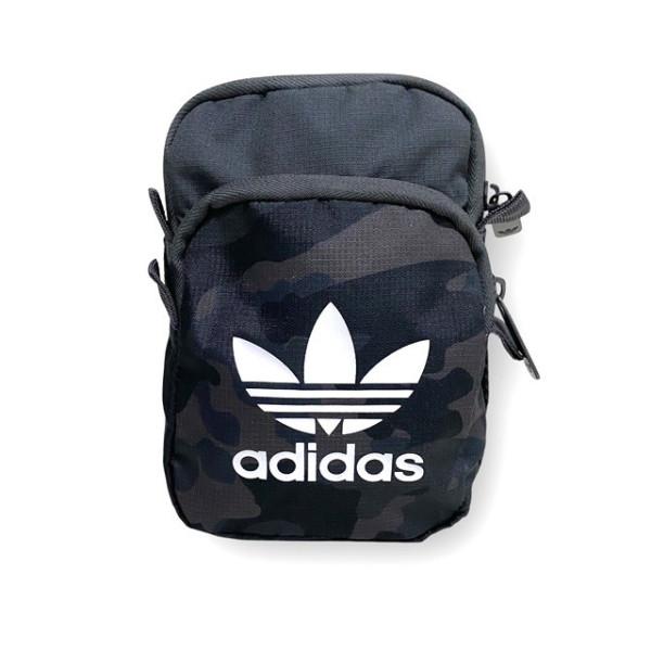 adidas Originals カモ柄 フェスティバル バッグ （ユーティリティブラック）（IT7552） : UNITEDPAZZO ...