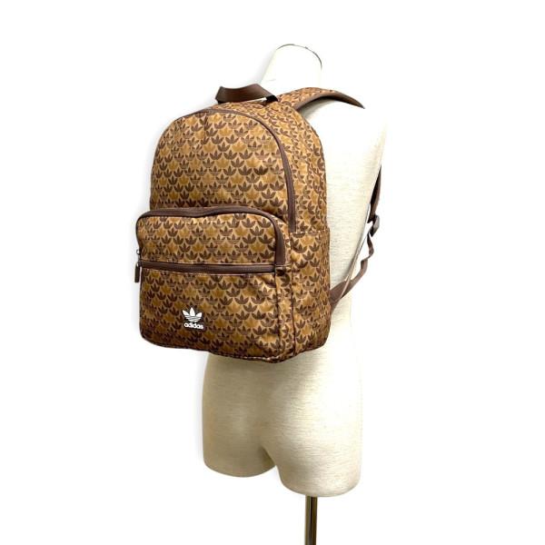 adidas Originals モノグラム バックパック （アースストラータ）（IU0010） : UNITEDPAZZO オンライン ...