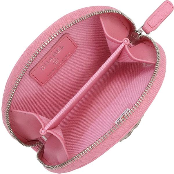 BOY CHANEL シャネル コインケース 財布 ハーフムーン ボーイ BOY CHANEL シャネル コインケース 財布 ハーフムーン ボーイ