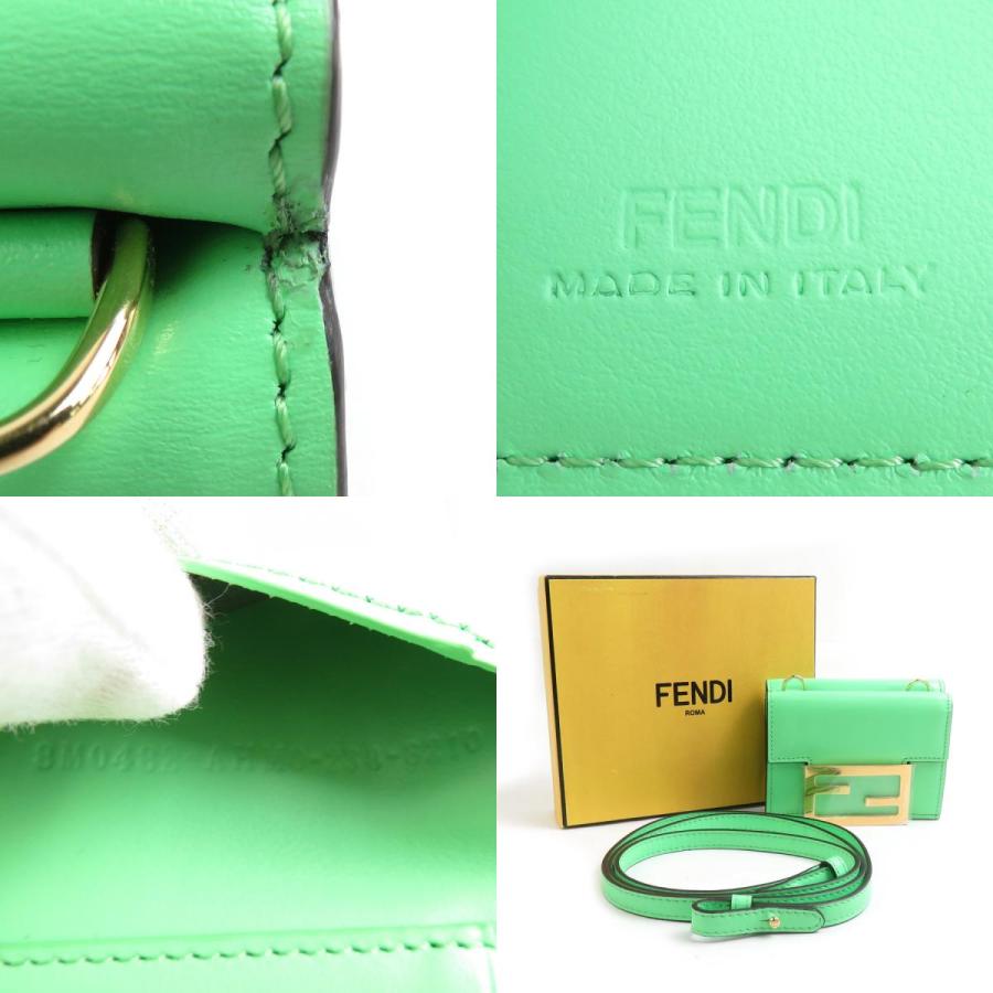 FENDI（フェンディ） ショルダーウォレット レザー ライトグリーン