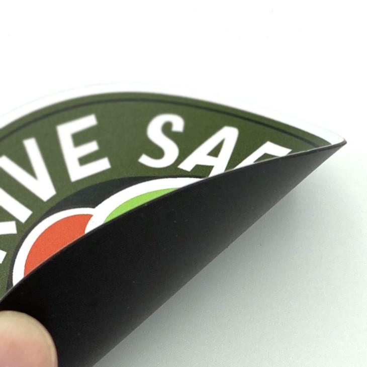 【高齢者マーク】ステッカー もみじマーク マグネットシート かわいい おしゃれ 母の日 父の日 シニア シルバーマーク 車 磁石 敬老の日【送料無料】 :mg-001:bratt-bratt ...