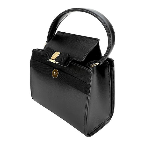 FERRAGAMO フェラガモ ショルダーバッグ ヴァラ ボウ 21I282 FERRAGAMO フェラガモ ショルダーバッグ ヴァラ ボウ 21I282