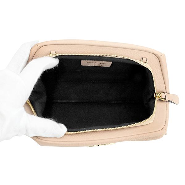 FERRAGAMO（フェラガモ） 並行輸入 ショルダーバッグ ガンチーニ 220334 755088レディース ベージュ ピンクベージュ ...