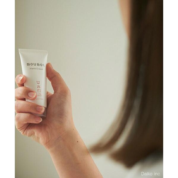 moumou ハンドクリーム 手荒れ 乾燥 保湿 シアバター ホホバオイル アーモンドオイル 香り 匂い コットン シルク ウール リネン ...