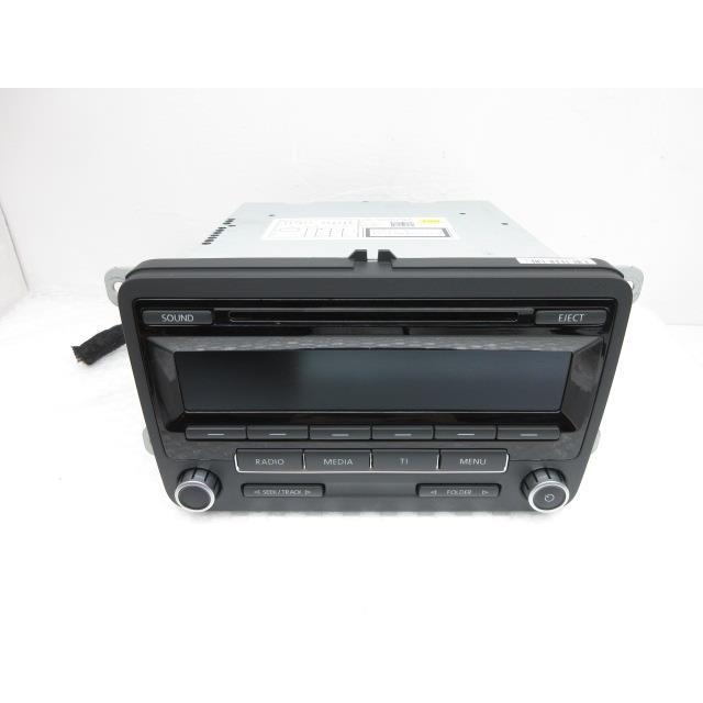 H26 VW ザ・ビートル DBA-16CBZ CDデッキ オーディオ 8157640215360 1K0035183 178118 4414 : ぶひん屋 ヤフーショップ - 通販 ...