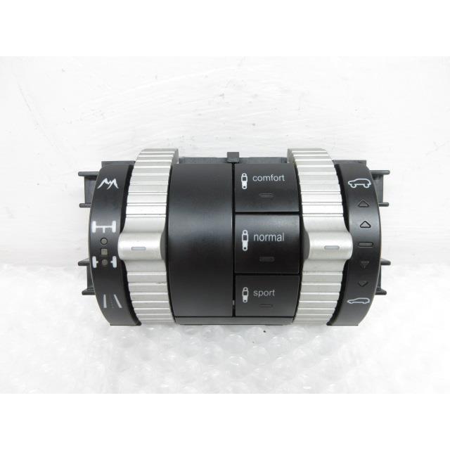 16年 ポルシェ カイエン ターボ 4.5L GH-9PA50A サスペンションスイッチ 7L5941435F 179078 4428 ...