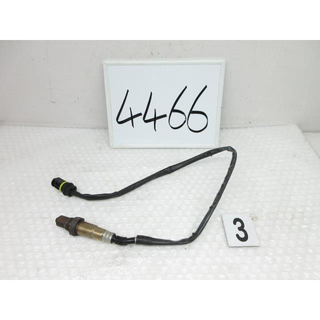 16年 ベンツ CLK320 W209 GH-209365 (3) オーツーセンサー 左前分 0015408717 181927 4466 ...