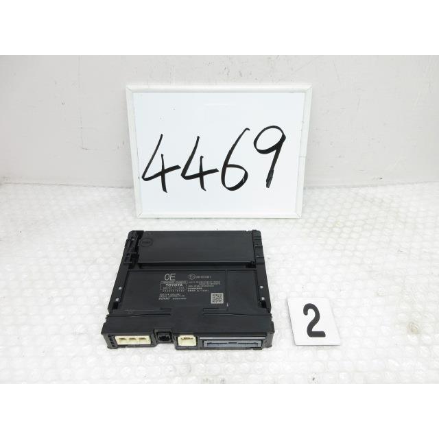 R3年 ヤリス 5BA-KSP210 (2)トランシーバーコンピューター 86741-11041 182116 4469 : ぶひん屋 ヤフー ...