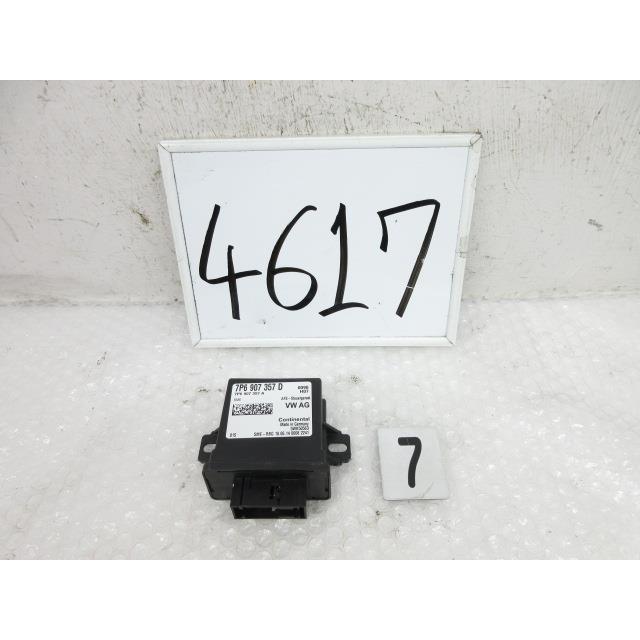 2014年 VW ゴルフヴァリアント DBA-AUCHP (7)ヘッドライトモジュール 7P6907357D 192967 4617 ...