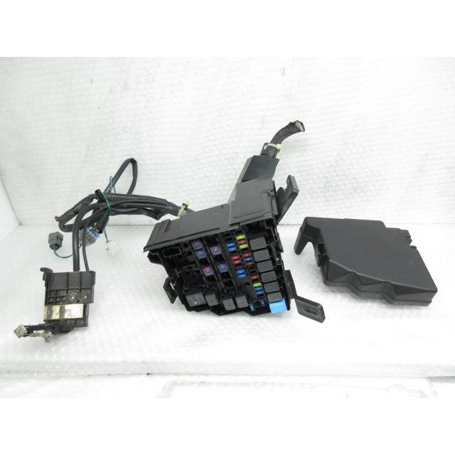 24年 デミオ DBA-DE3FS (6) ヒューズボックス エンジンルーム左側 D651-66-76Y 198810 4692 : ...