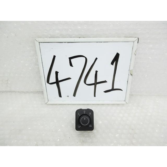 2023年 VW T-ロック 3DA-A1DFF ドアミラースイッチ 3G0959565 202388 4741 : ぶひん屋 ヤフーショップ - 通販 - Yahoo!ショッピング